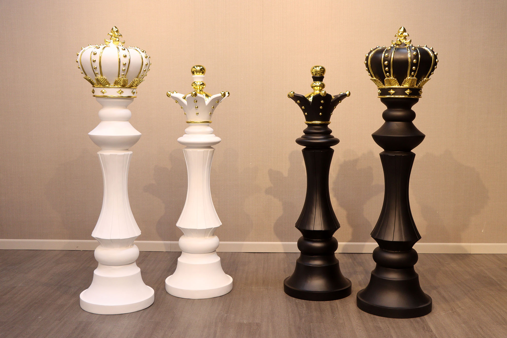 Chess Queen (White) - Hamac Trading